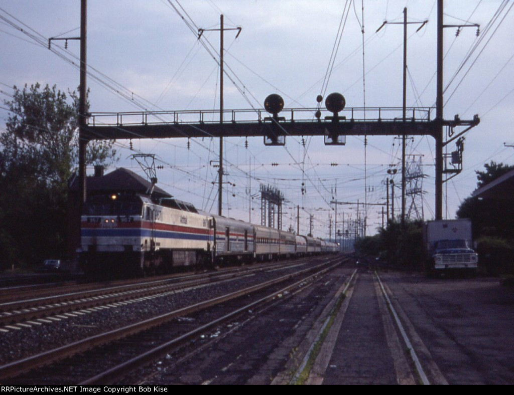 Amtrak 967 North, with rear pan up